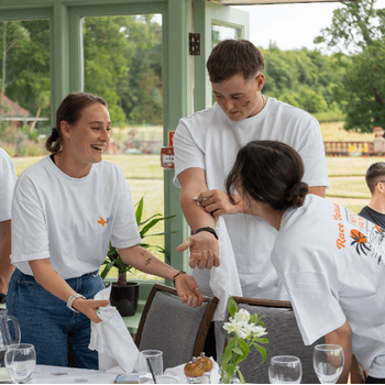 Isla - Current Openings